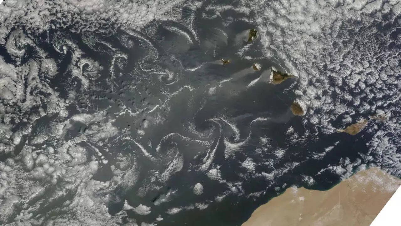 NASA captured 10 mysterious dark voids over remote island near ...